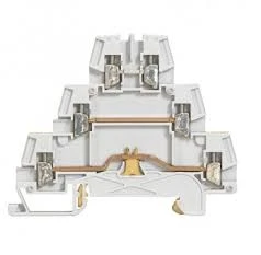 L1630-P L1630-P LEGRAND CLAVIJA MVUELTA 3P-T 30A 480VAC L16-30P L1630-P